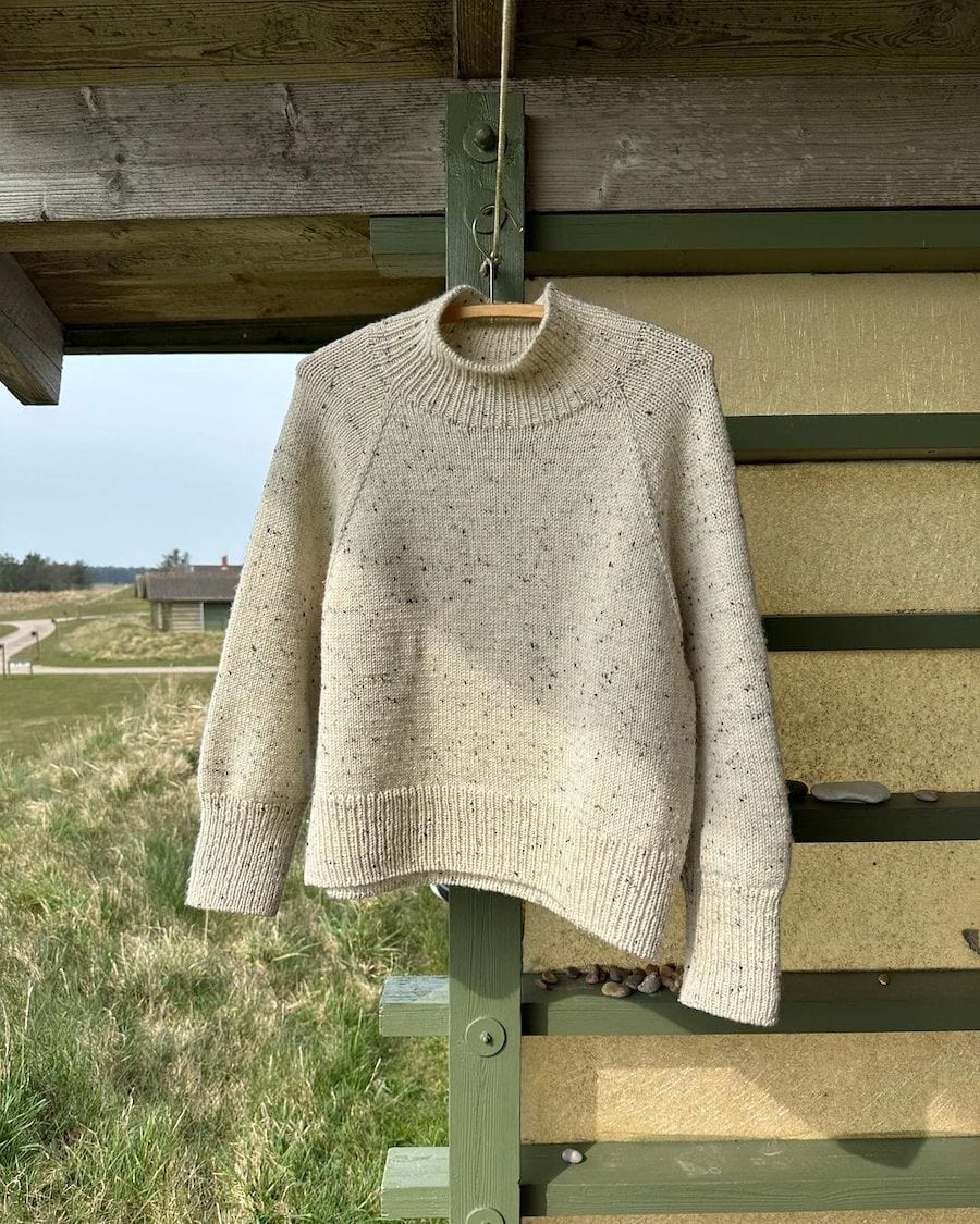 Louvre Sweater by PetiteKnit - Hard Copy Pattern – Knit and Living