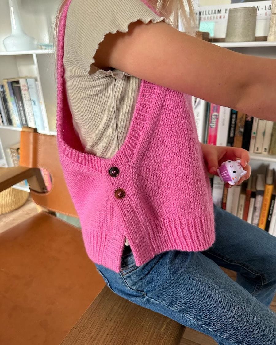 Lulu Slipover Junior by PetiteKnit - Hard Copy Pattern – Knit and Living