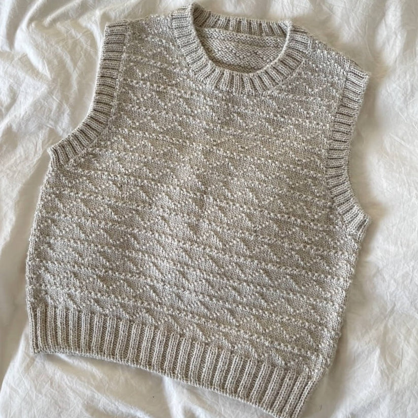 Sille Slipover by Petite Knit - Hard Copy Pattern – Knit and Living
